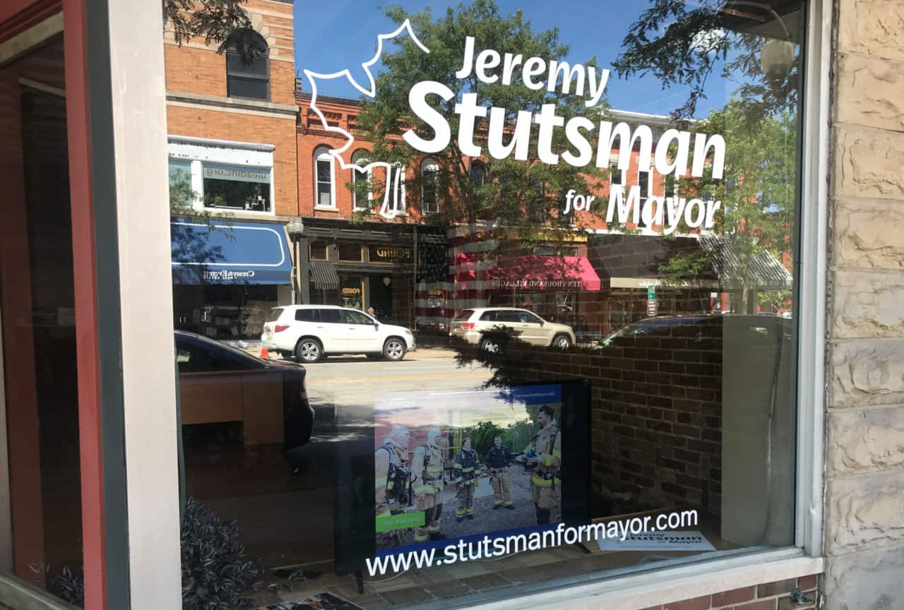 Stutsman For Mayor - LightBox